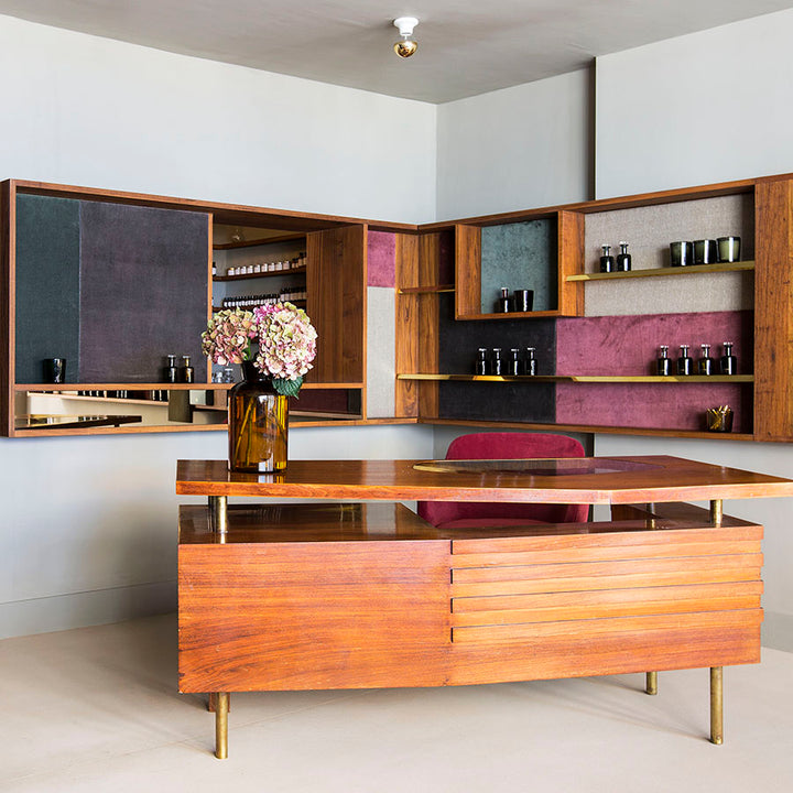 Perfumer H Stores